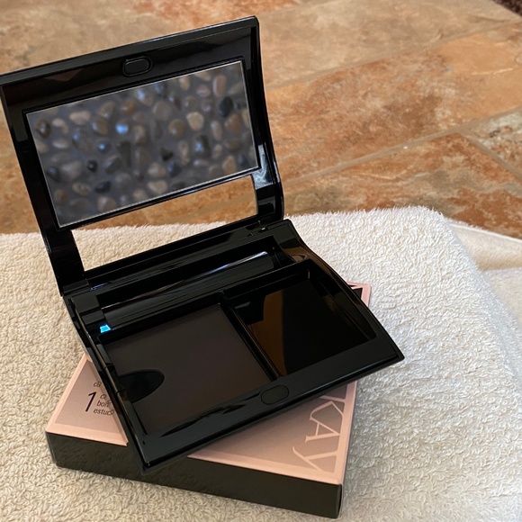 Mary Kay | Makeup | Nib Mary Kay Compact | Poshmark